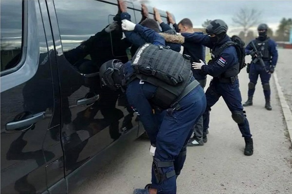 Istraživanje: Skoro četvrtina ispitanika ne zna nijedno svoje pravo u ...